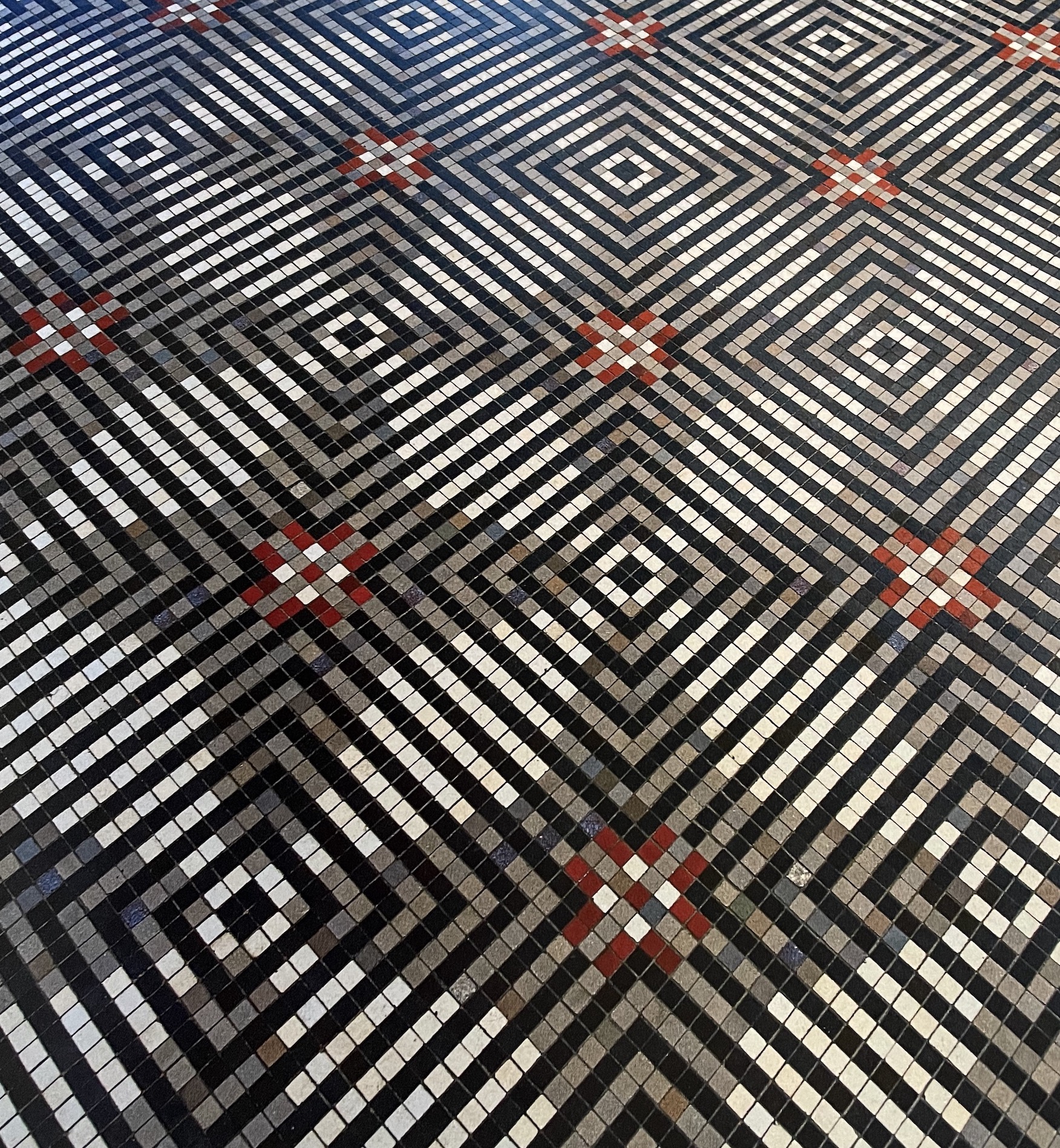 Patrimoine artistique rennais, l’art de la mosaïque signé Odorico | FYK'mag